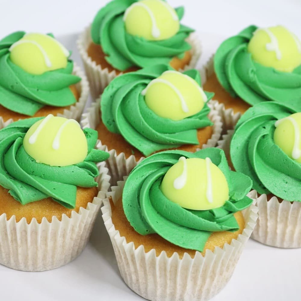 How to Make Easy Tennis Cakes | Amore Bakery